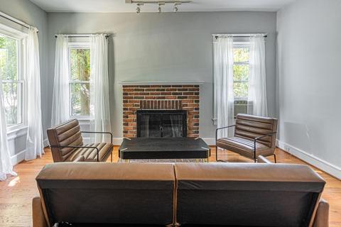 Washington, DC Sublets and Shared Apartments